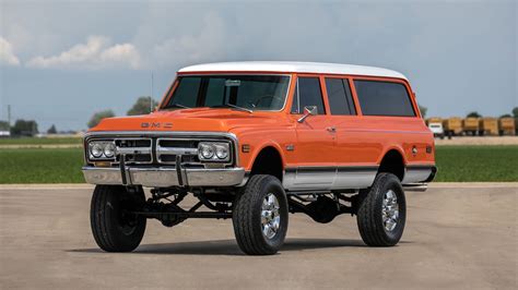 1972 Gmc Suburban Custom Deluxe For Sale At Auction Mecum Auctions