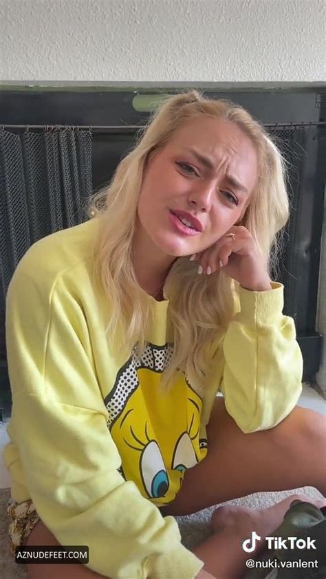 Anuschka Van Lent Feet Aznudefeet