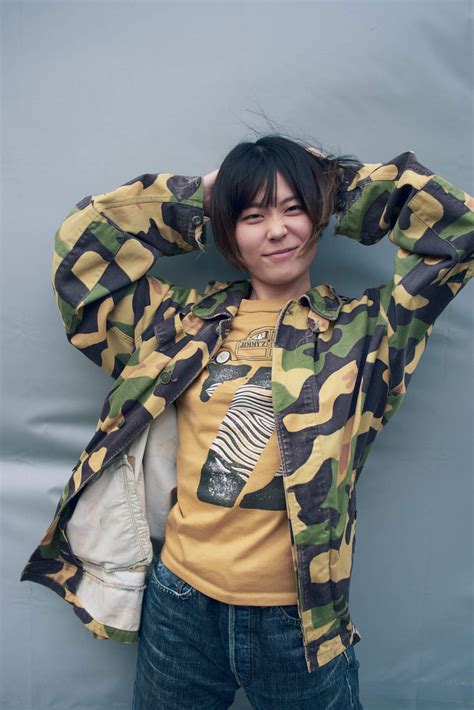 450263 Um Hum Photo Gallery：「どんな音楽かをあえて言葉で説明するなら、宇宙人っぽい感じ」──um Hum