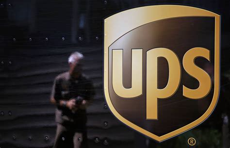Por Que Empresa De Entregas Ups Proíbe Seus Caminhões De Dobrar à