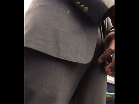 Flight attendant bulge XVIDEOSダウンローダー XVIDEOSの動画をブラウザ上から1クリックでダウンロード