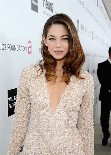 Analeigh Tipton Americas Next Top Model Portfolio
