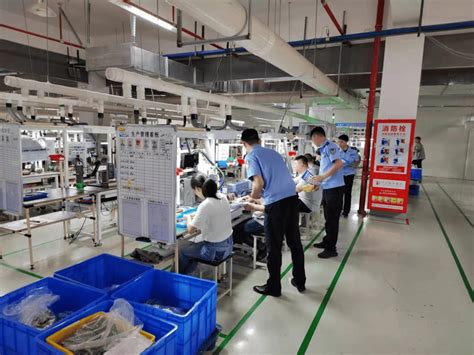 永州经开区：凤凰园公安分局开展反诈宣传活动诈骗电信群众