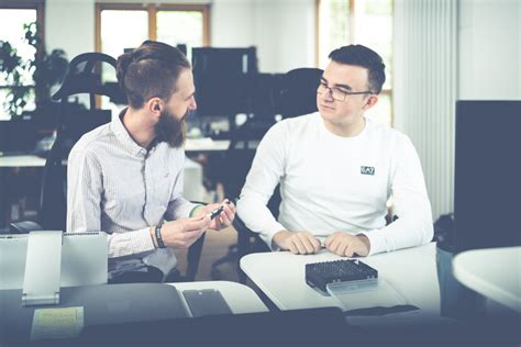 It Systems Electronics Technician Apprentice M F Div Aobis Gmbh