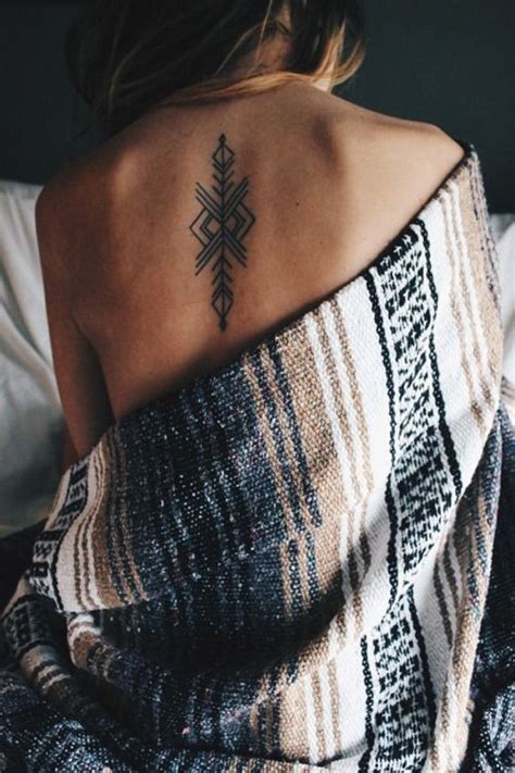 28 Most Coolest Spine Tattoo Ideas For Women Ohh My My
