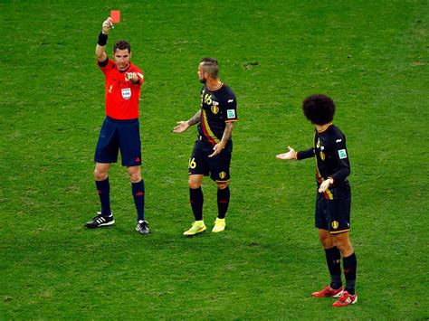 Fifa Ermittelt Nach Rot Gegen Defour