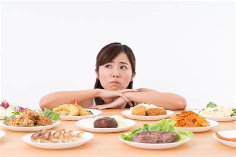 ホワイトニング後の食事制限は？ なくす方法は？ 大阪府吹田市千里山の歯科