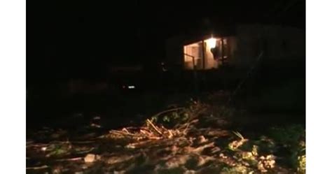 Наводнени къщи и отнесени мостове след невиждан порой в Казанлъшко видео