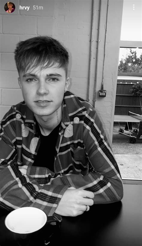 Picture Of Harvey Cantwell In General Pictures Harvey Cantwell