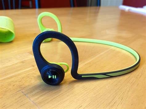 Plantronics Backbeat Fit Bluetooth Headphones Review Zatz Not Funny