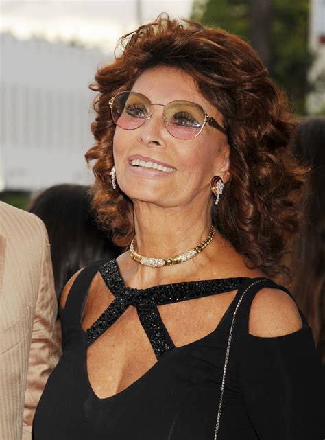 El sem hiszi mit szeret önmagán Sophia Loren Blikk
