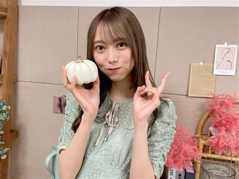 乃木坂46 On Twitter 本日9月12日月1830頃から、showroom「のぎおび」に 弓木奈於 が出演します 皆