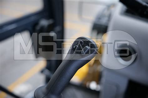 Экскаватор погрузчик Xcmg Xc8 S3570 равноколесный купить