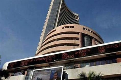 Sensex Soars 537 Pts Nifty Reclaims 11400 Mark India Tv