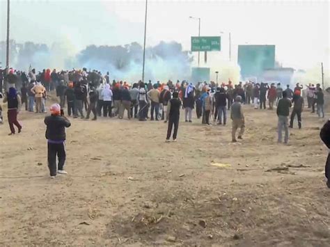 Farmers Protest Haryana Extends Suspension Of Mobile Internet