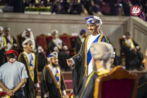 📸 من حفل تخريج طلبة الكليات العلمية بجامعة السلطان قابوس لأن كل فرحة