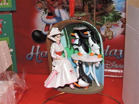 Disney 2018 Mary Poppins With The Penguins SKETCHBOOK ORNAMENT NEW In