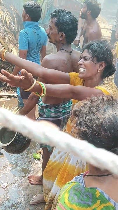 మనసున్న వారంతా వీడియో కి మీ కామెంట్ పంపించండి Youtube