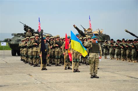 Українські солдати візьмуть участь у військових навчаннях НАТО в Литві