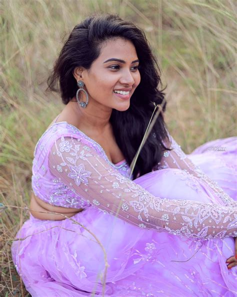 அந்த விசயத்தில் ரம்யா பாண்டியனை ஓரங்கட்டிய நடிகை திவ்யா மிரண்டு
