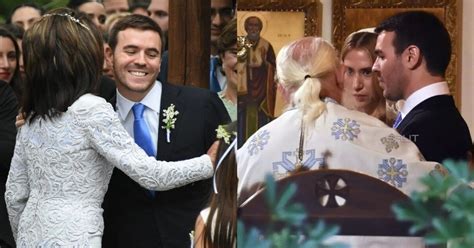 Θεαματικός γάμος Ο γιος της Γιάννας Αγγελοπούλου δένει τον κόμπο με