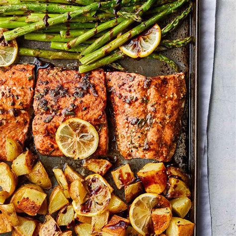 12 Sheet Pan Salmon Dinner Recipes