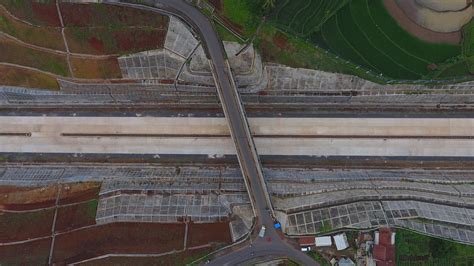 Tol Cisumdawu Batal Beroperasi Untuk Nataru Ada Masalah Longsor Di 2