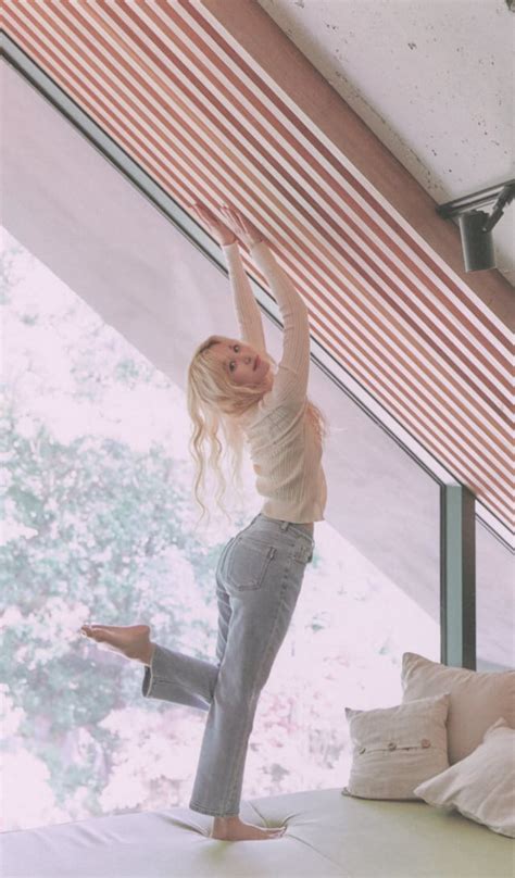 So Pretty So Elegant So Sexy Rtwicefap