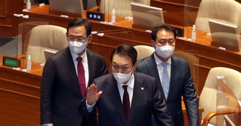 첫 예산안 시정연설 나선 尹 약자복지·미래성장에 재정 쏟는다