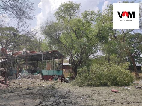 Khit Thit Media ဒီပဲယင်းမြို့နယ်၊ မဲအိုးရွာကို စစ်တပ် မီးရှို့မှု