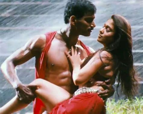 Nayan Veriyan On Twitter Irresistible Nayan Https T Co YLRDZkr8SJ Twitter