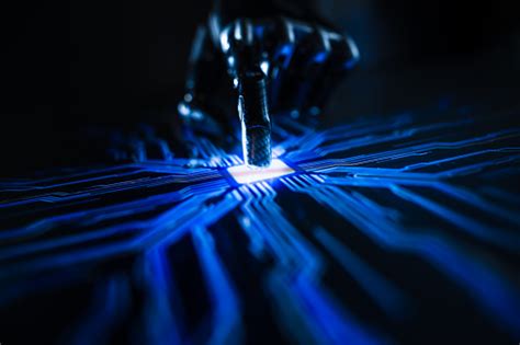 디지털화 개념 화면과 상호 작용하는 미래형 로봇 팔 손가락 터치 디스플레이 및 인공 지능 활성화 기계 학습 컴퓨터 기술 과학분야의 시각화 건강관리와 의술에 대한 스톡 사진