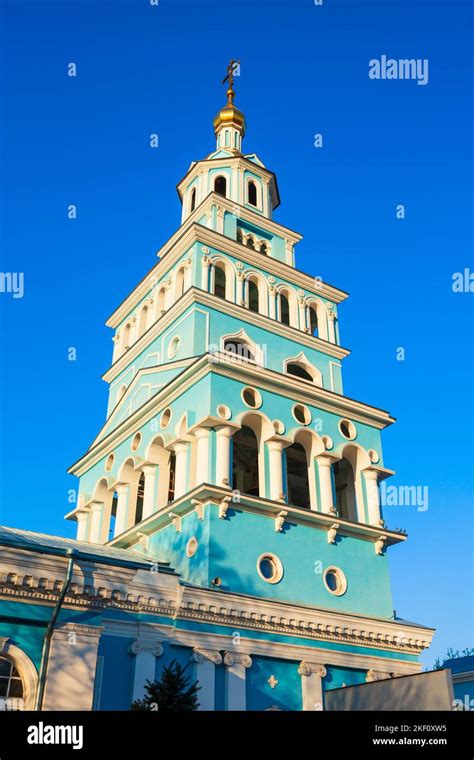 La Catedral De La Asunción De La Virgen O Catedral De La Dormición Es