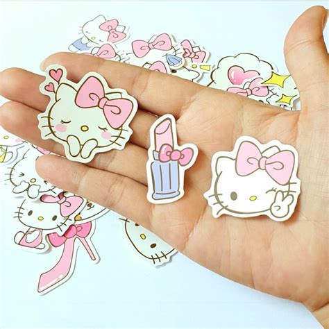 สติ๊กเกอร์ คิตตี้ Kitty โทนชมพู ติดแน่น กันน้ำ ติดตกแต่ง เคสมือถือ โน