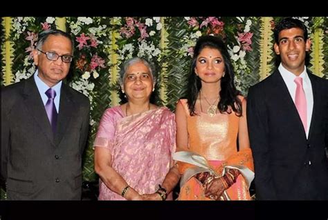 នាយករដ្ឋមន្ត្រីអង់គ្លេសថ្មី មានឪពុកក្មេកជាមហាសេដ្ឋី