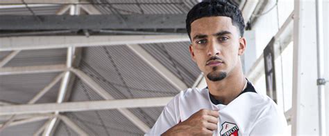 Oficjalnie Zidane Iqbal Graczem Fc Utrecht Manutdpl Serwis