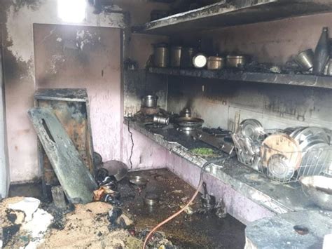 Fire Broke Out In The House Due To Gas Cylinder Household Goods Were