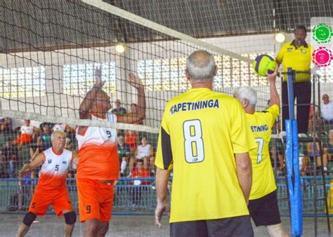 Vôlei Estreia Com Vitórias Na Superliga Da Melhor Idade Correio De