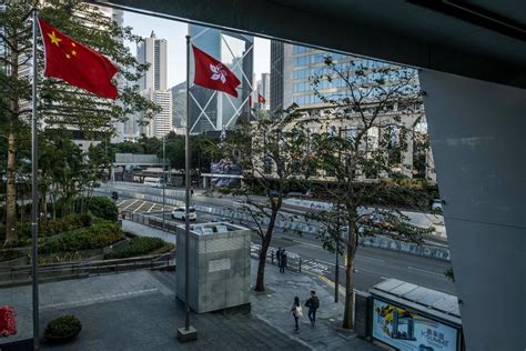 北京敢於在香港強推新國安法，賭的是什麼？ 紐約時報中文網