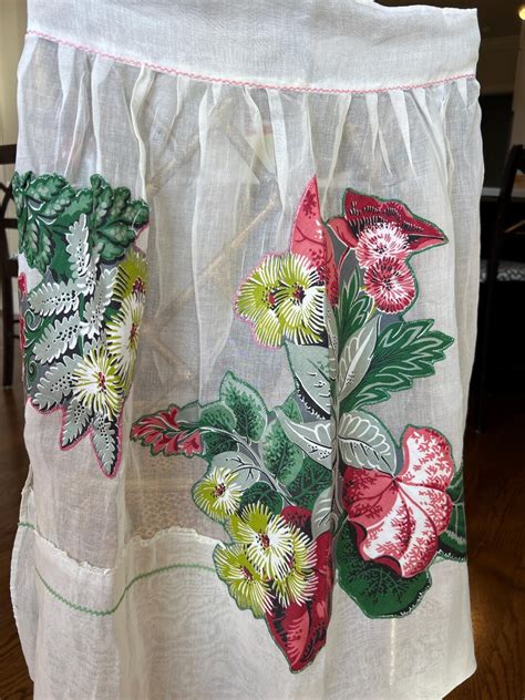 Vintage Apron Christmas Hostess Organza Apron W Hand Applique Apron
