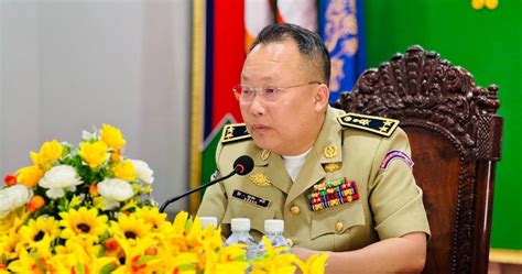 ស្នងការនគរបាលខេត្តកំពង់ឆ្នាំងត្រៀមកម្លាំងប្រមាណជិត៥០០នាក់ដើម្បីការពារសន្តិសុខពេលក្បួនដង្ហែព្រះអគ