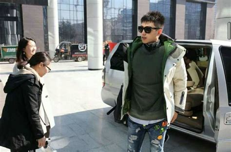 Pin On Huang Jing Yu