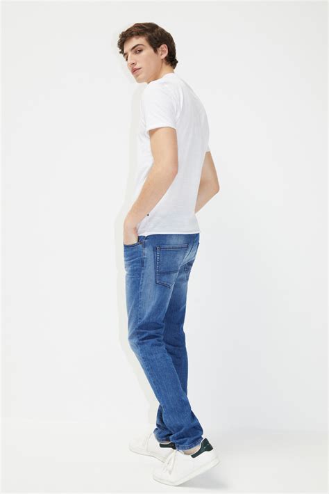 Sisley - Official Website | Shop Online