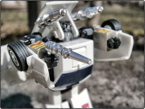 Mechageezers Toy Ramblings Toy Review Hasbro Transformers Omnibot