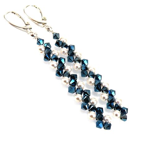 Kolczyki SWAROVSKI granatowe perły białe długie 6699903901