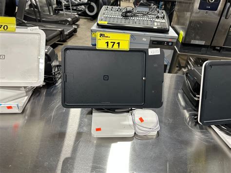 Square Ipad Point Of Sale System Terminal With Swivel Screen Holder Wireless Tap System Card