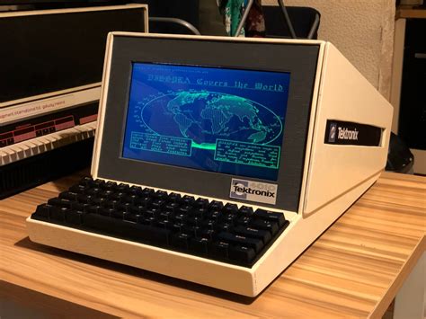 Tektronix 4014 Graphics Terminal 1974 R Cassettefuturism