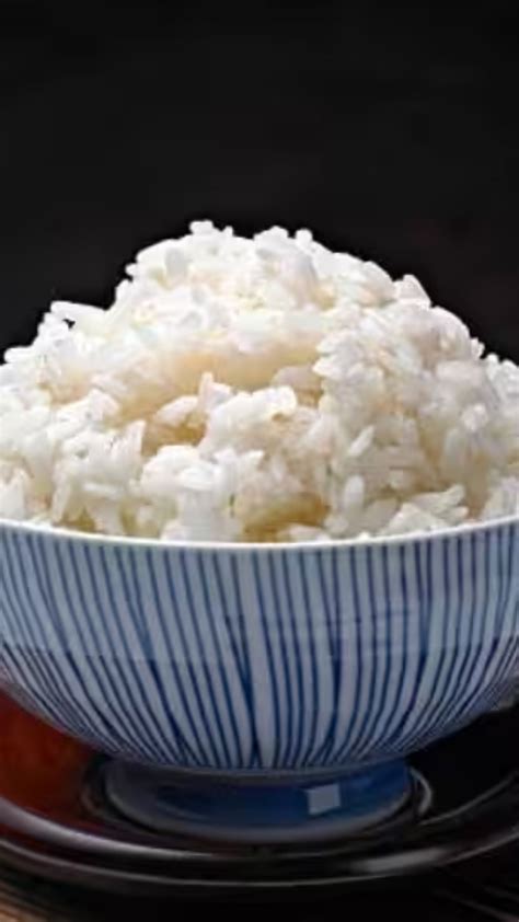 জল ঢালা ভাত খাওয়া কি উপকারী