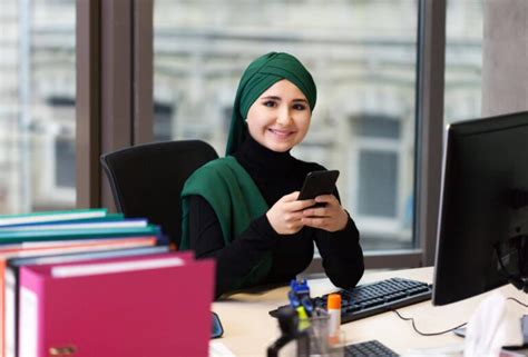 10 Best Learning Management System Examples 2025