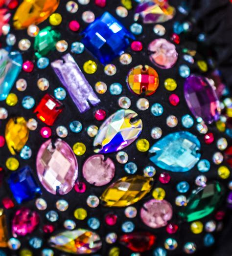 Jewel Bikini Stephi Lareine